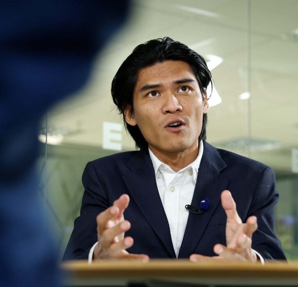 Mratt Kyaw Thu: "L'actualitat s'ha cansat de Birmània"