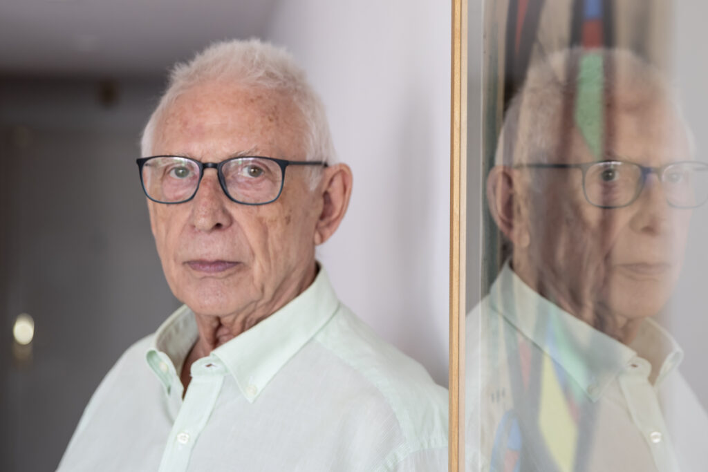 Raimon: "Em van arribar a oferir molts duros perquè cantés en castellà"