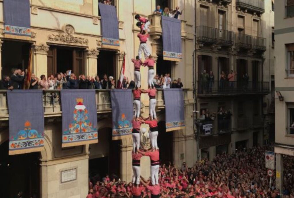 [VÍDEOS] Eufòria a la diada de Santa Úrsula amb un recital de gamma ...