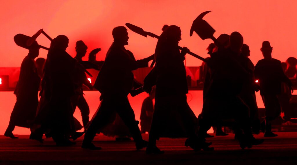 Trenta-tres anys de la independència del Kirguistan - VilaWeb