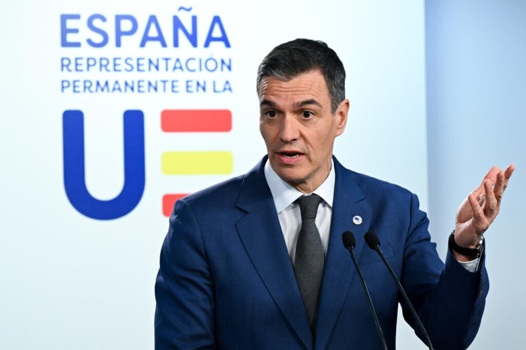 El PSOE s’enfila fins al 33,4% i amplia cinc punts l’avantatge sobre el PP