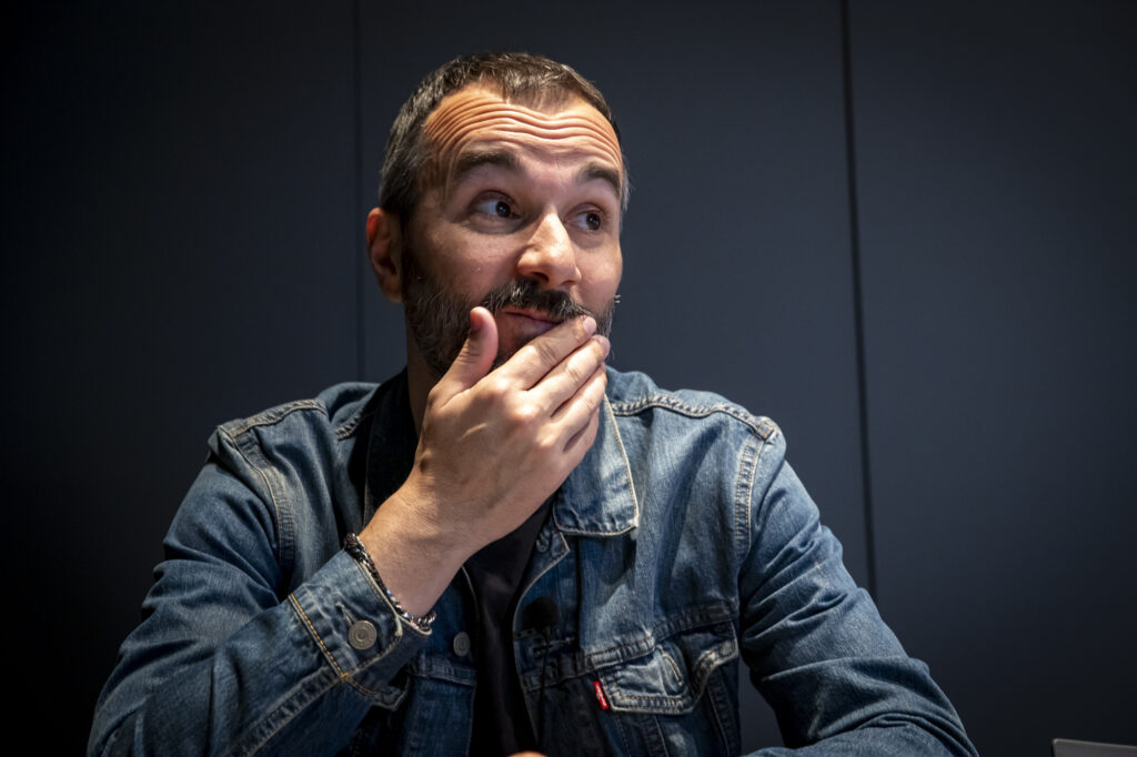 Jair Domínguez diu que els Mossos s'han equivocat de casa quan l'anaven ...