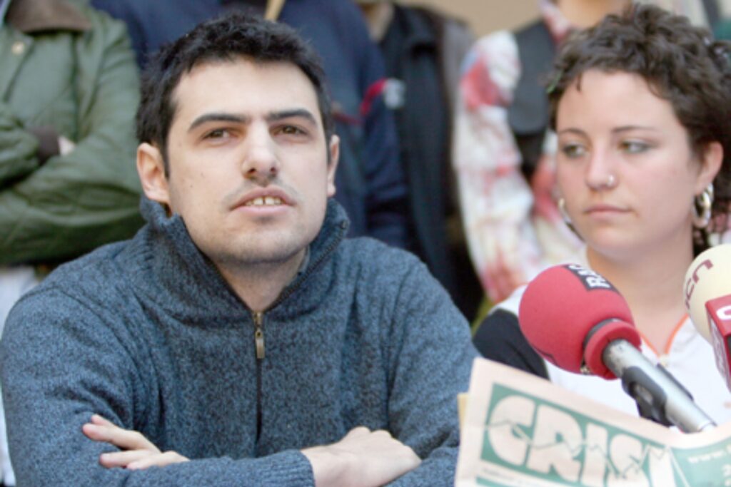 Enric Duran és alliberat després d'un any en presó preventiva a l'estat ...