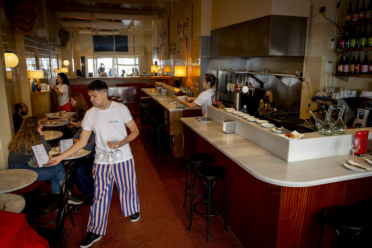 Bar Bocata, el restaurant amb l'ambició de ser el lloc de trobada de la generació Z